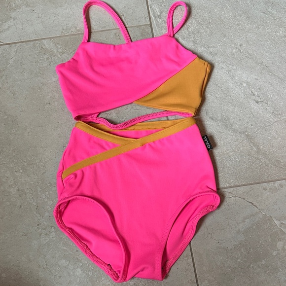 Tiger Friday | Other | Tiger Friday 2 Pieces | Poshmark